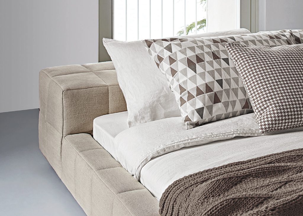 Squaring Bed – Bonaldo Montréal