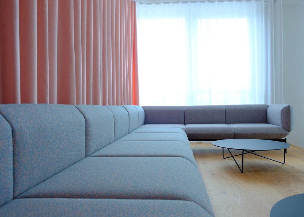 Segment Sofa – Bonaldo Montréal