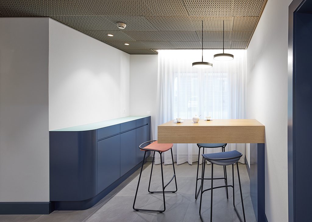 Monk Stool – Bonaldo Montréal
