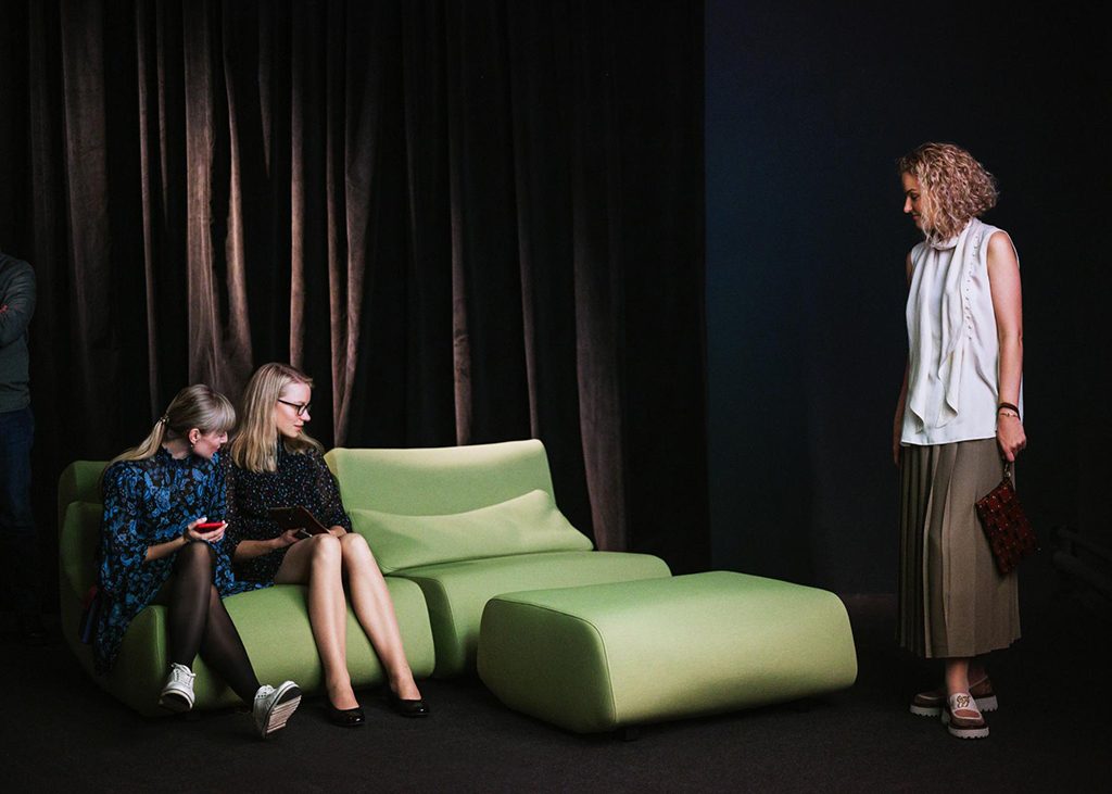 Absent Sofa – Bonaldo Montréal