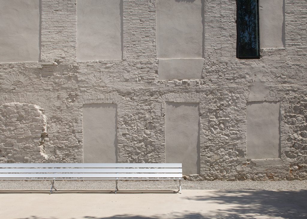 Bench B – Bonaldo Montréal