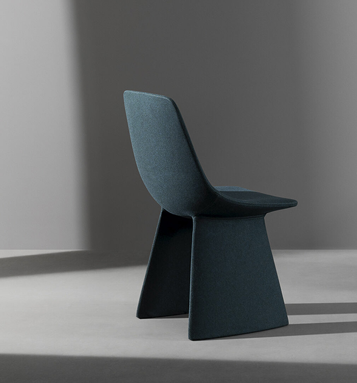 Cuff Bench – Bonaldo Montréal