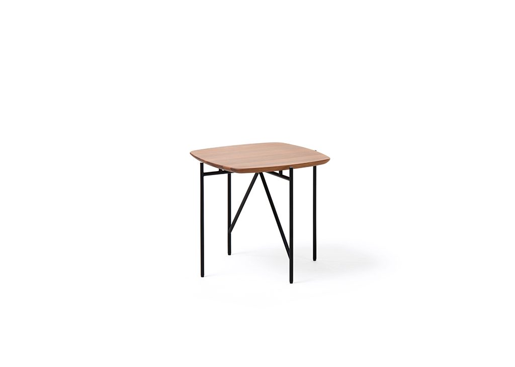 Tinker Table – Bonaldo Montréal