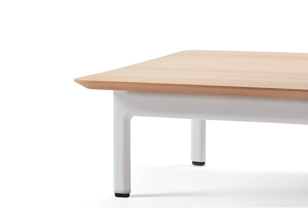 Rostrum Table – Bonaldo Montréal