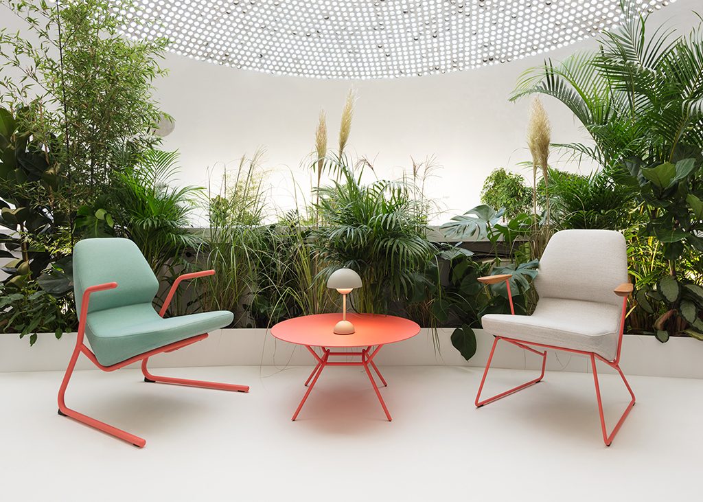 Strain Table – Outdoor – Bonaldo Montréal