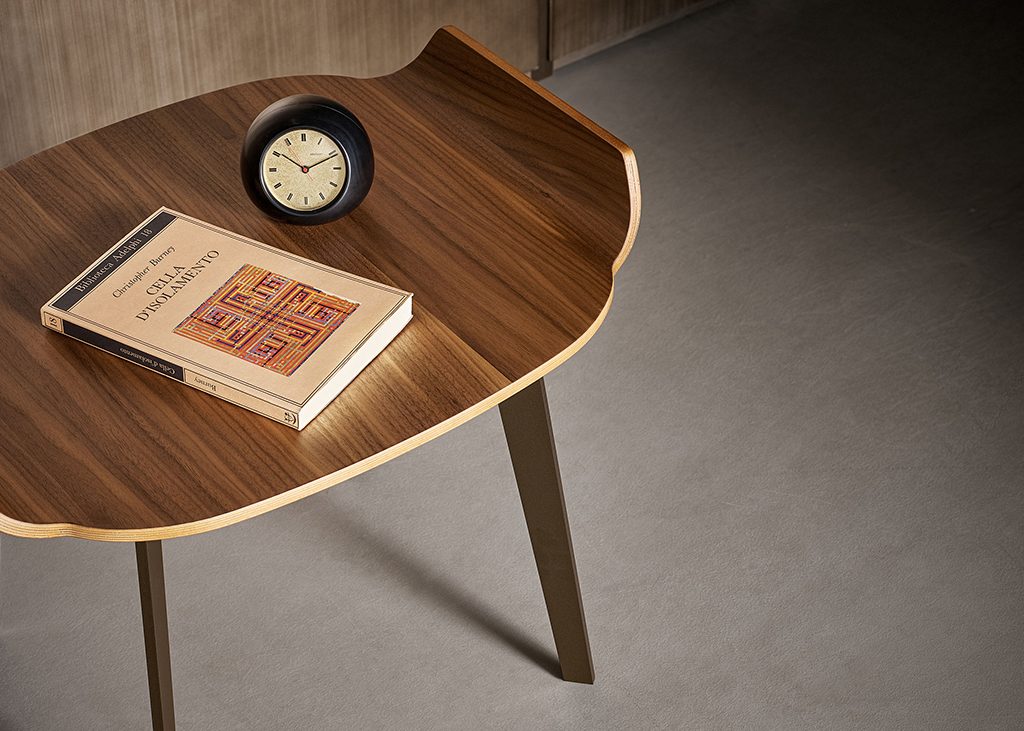 Olos Bedside table – Bonaldo Montréal