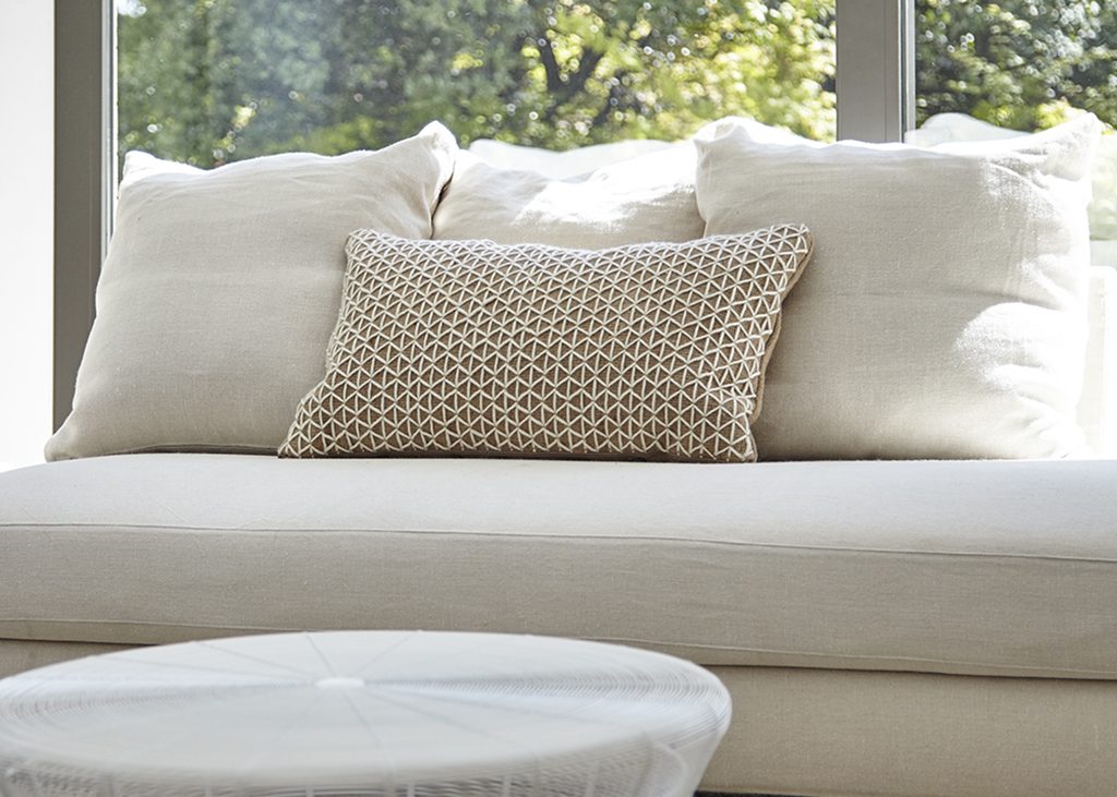 Raw Pillow – Bonaldo Montréal