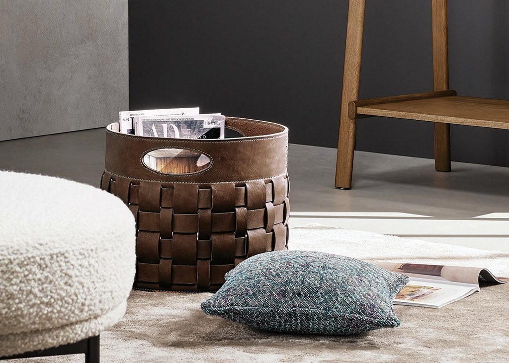 Roger Magazine Rack – Bonaldo Montréal